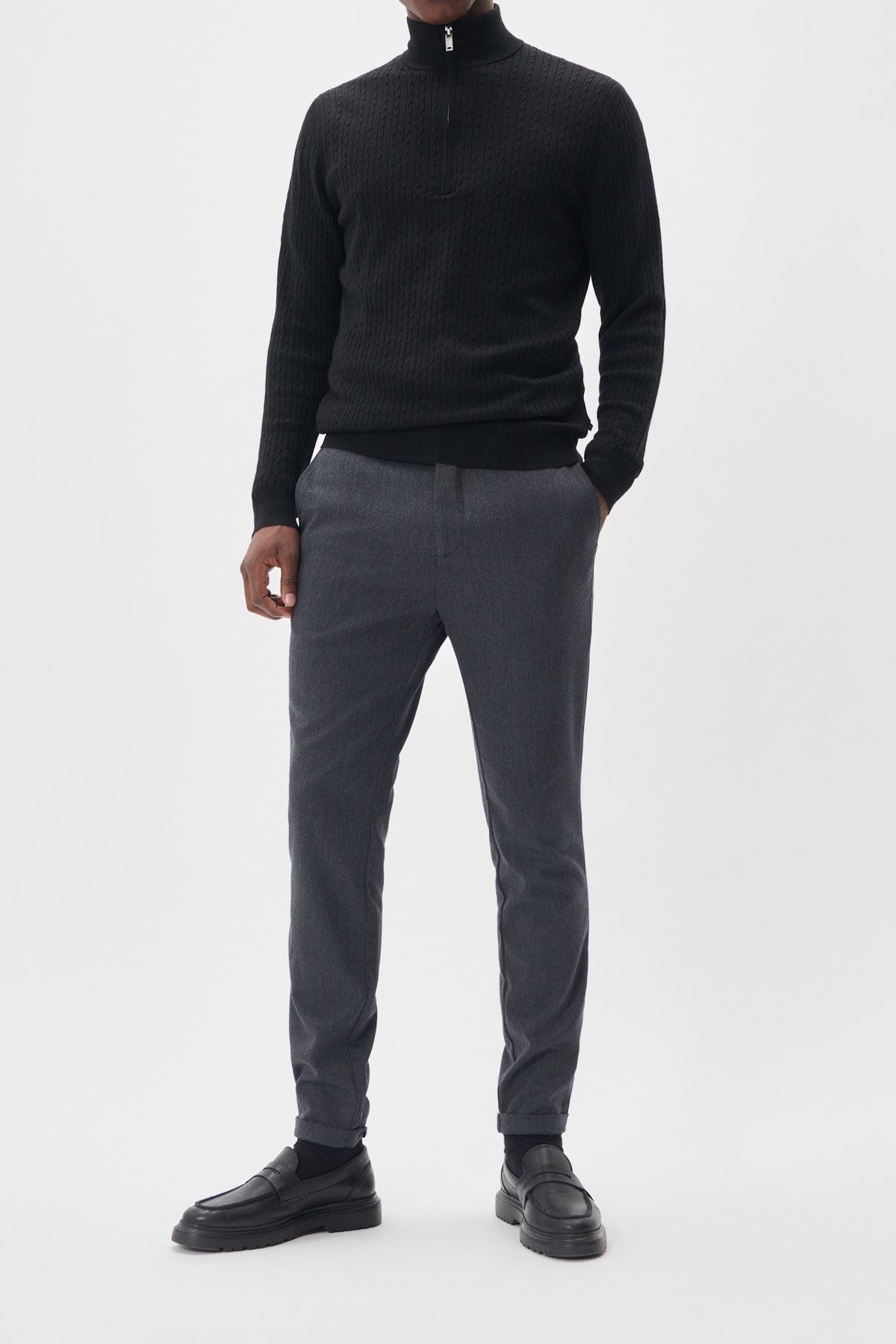 MAliam Trousers in dark navy colour