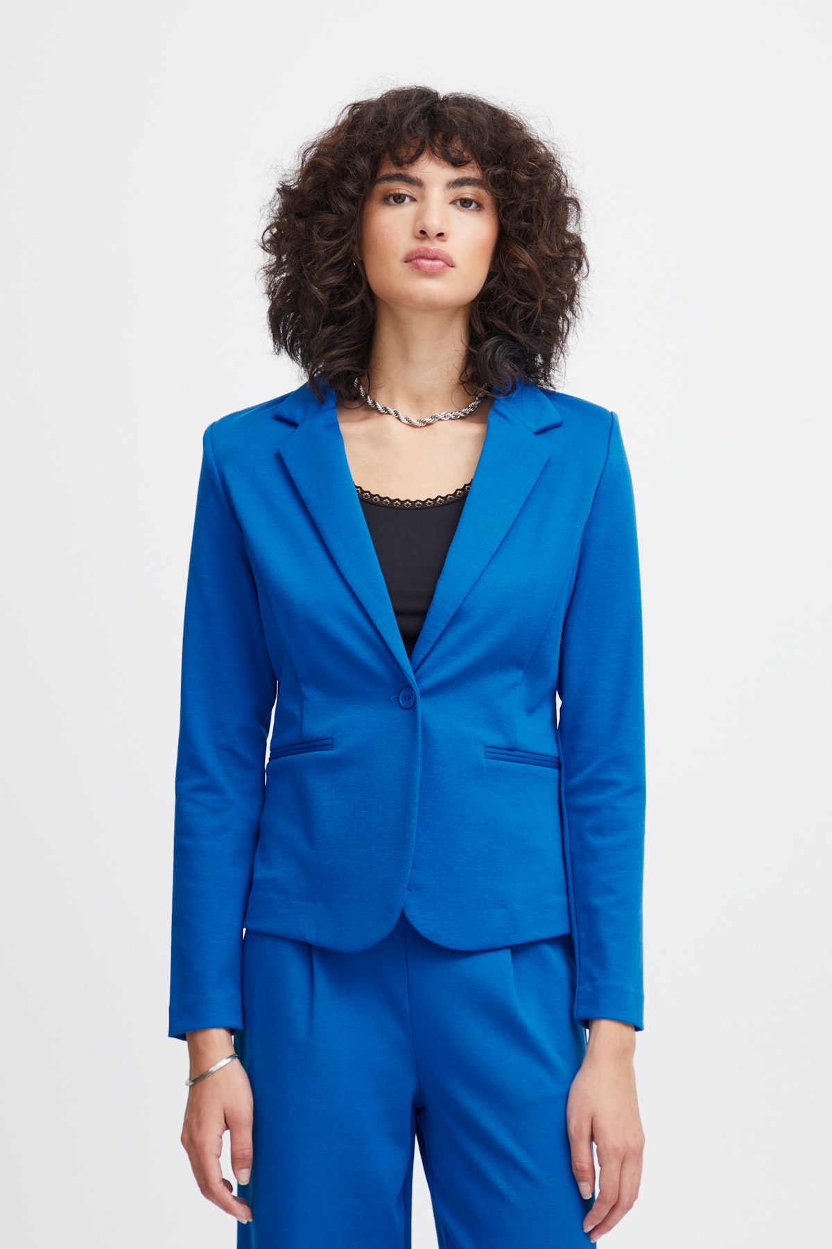 IHKATE Blazer in lapis blue colour | ICHI