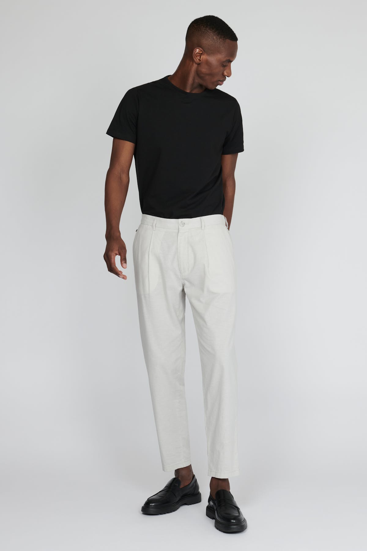 MAhart Trousers in lunar rock colour