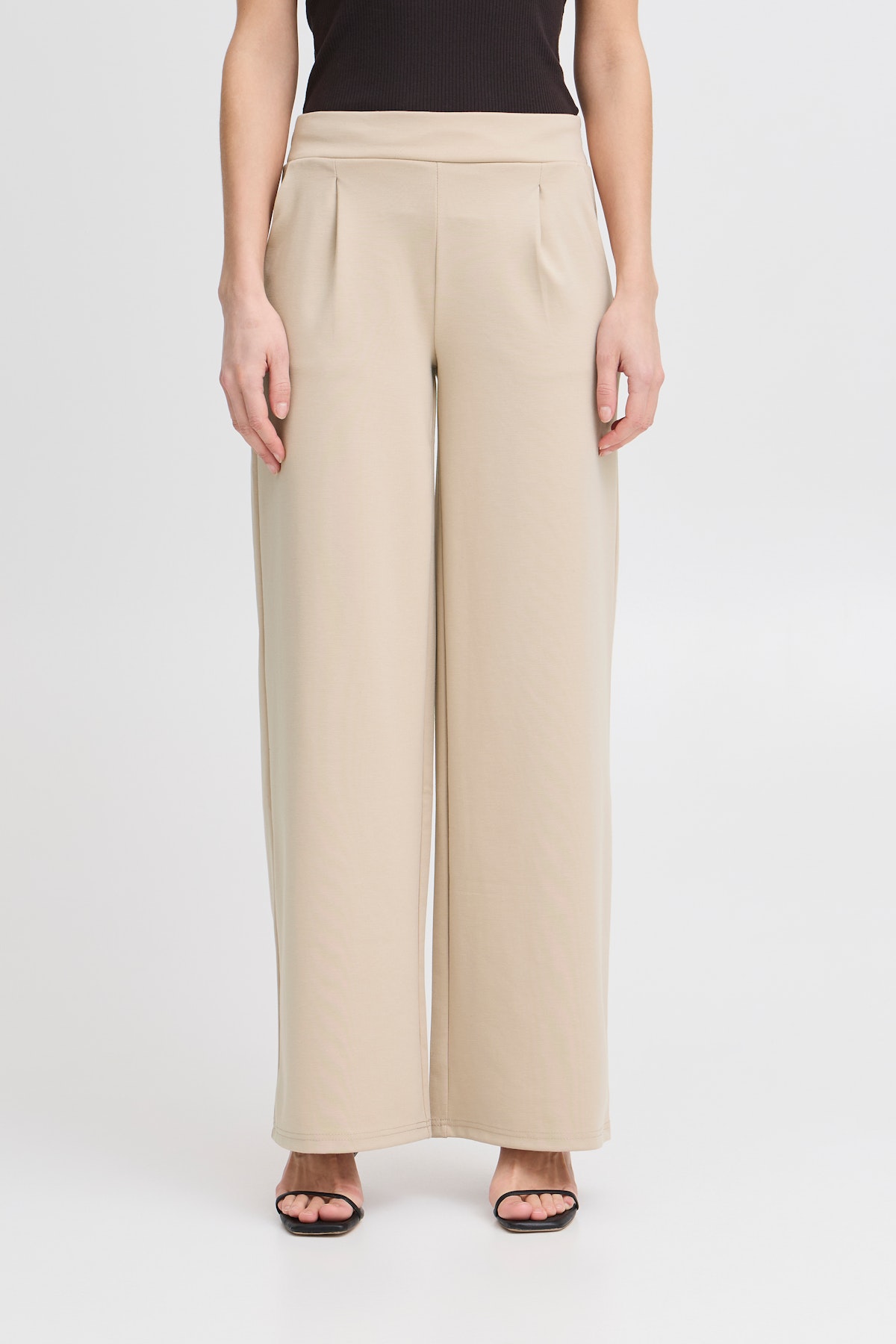 IHKATE LONG WIDE Broek in doeskinkleur | ICHI
