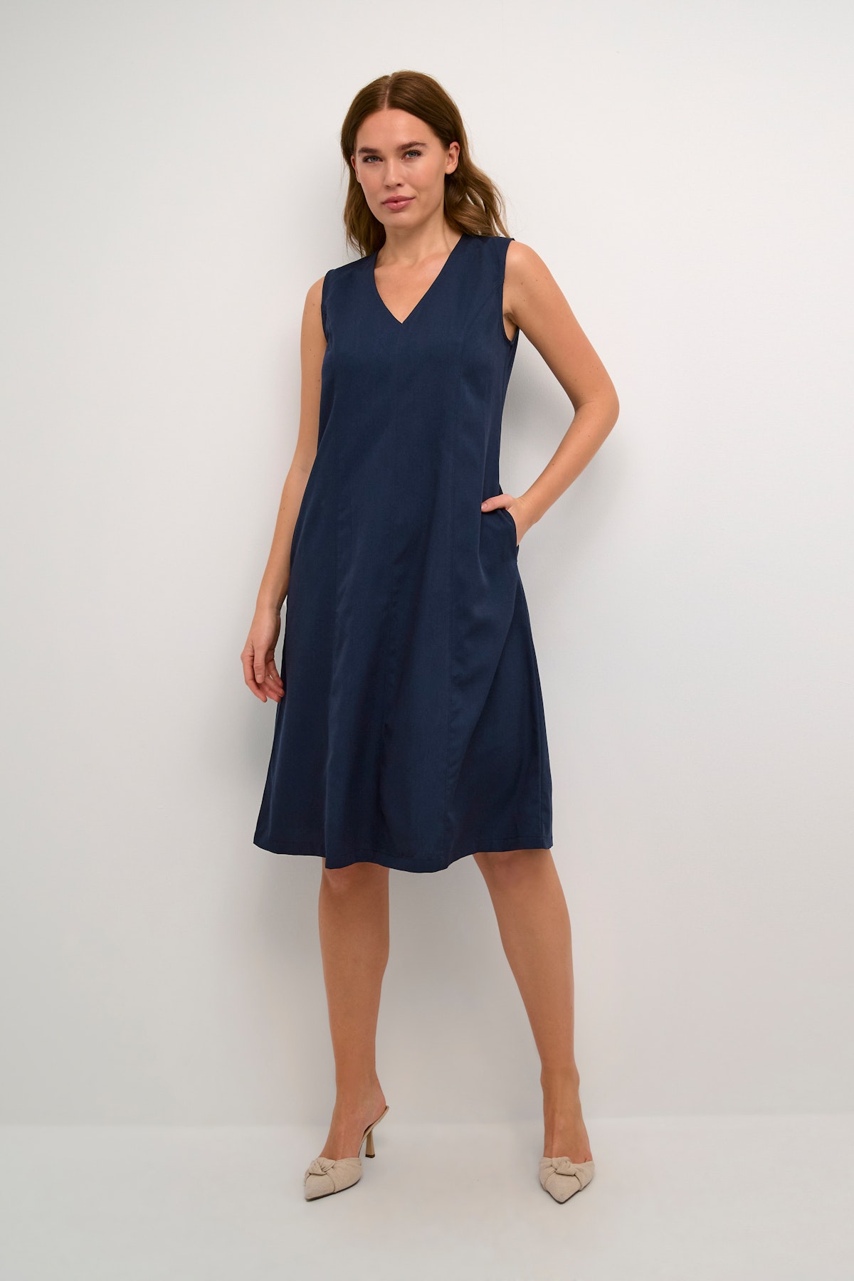 KApernille Dress in midnight marine colour | KAFFE Clothing