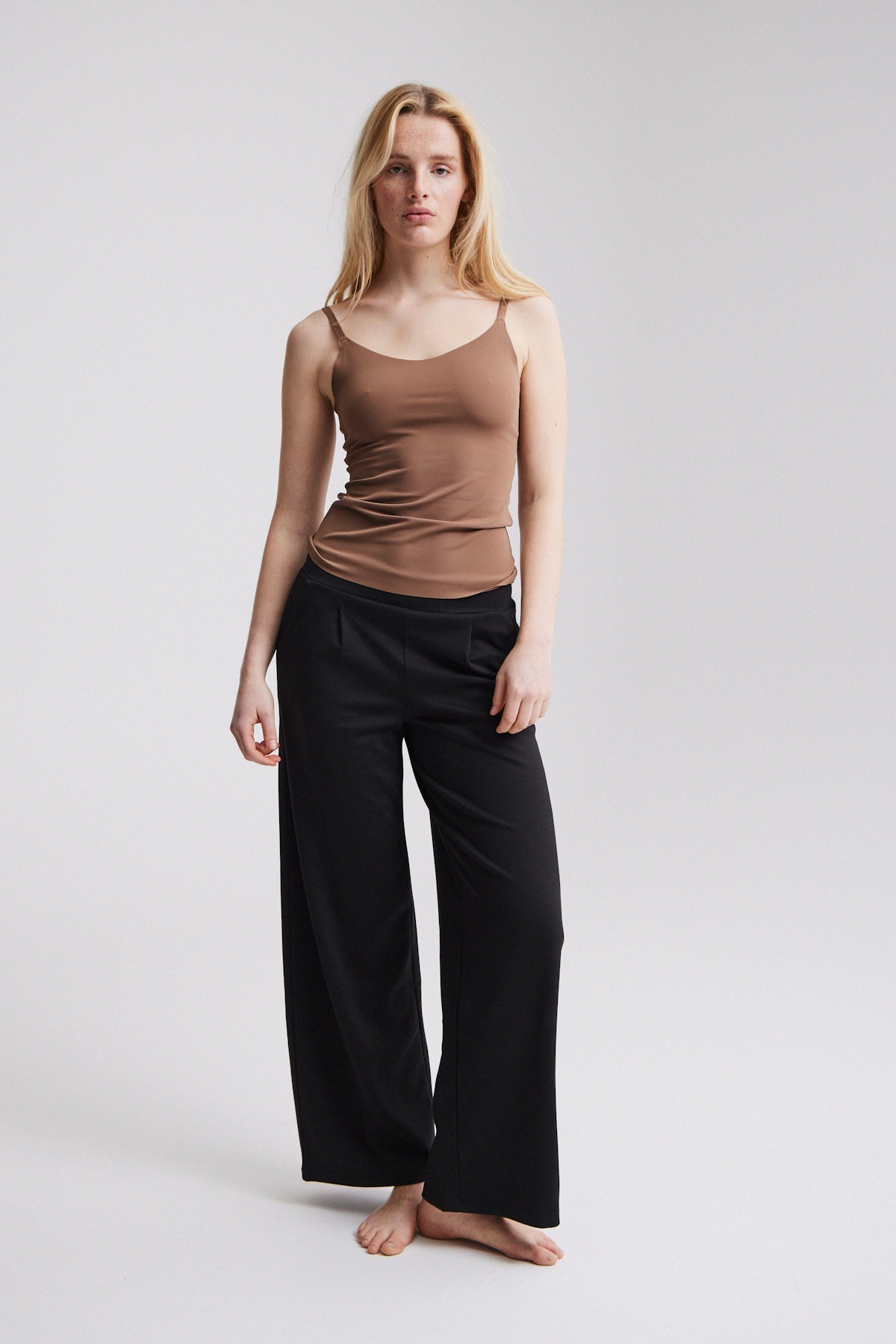 IHKATE LONG WIDE Trousers in black colour | ICHI