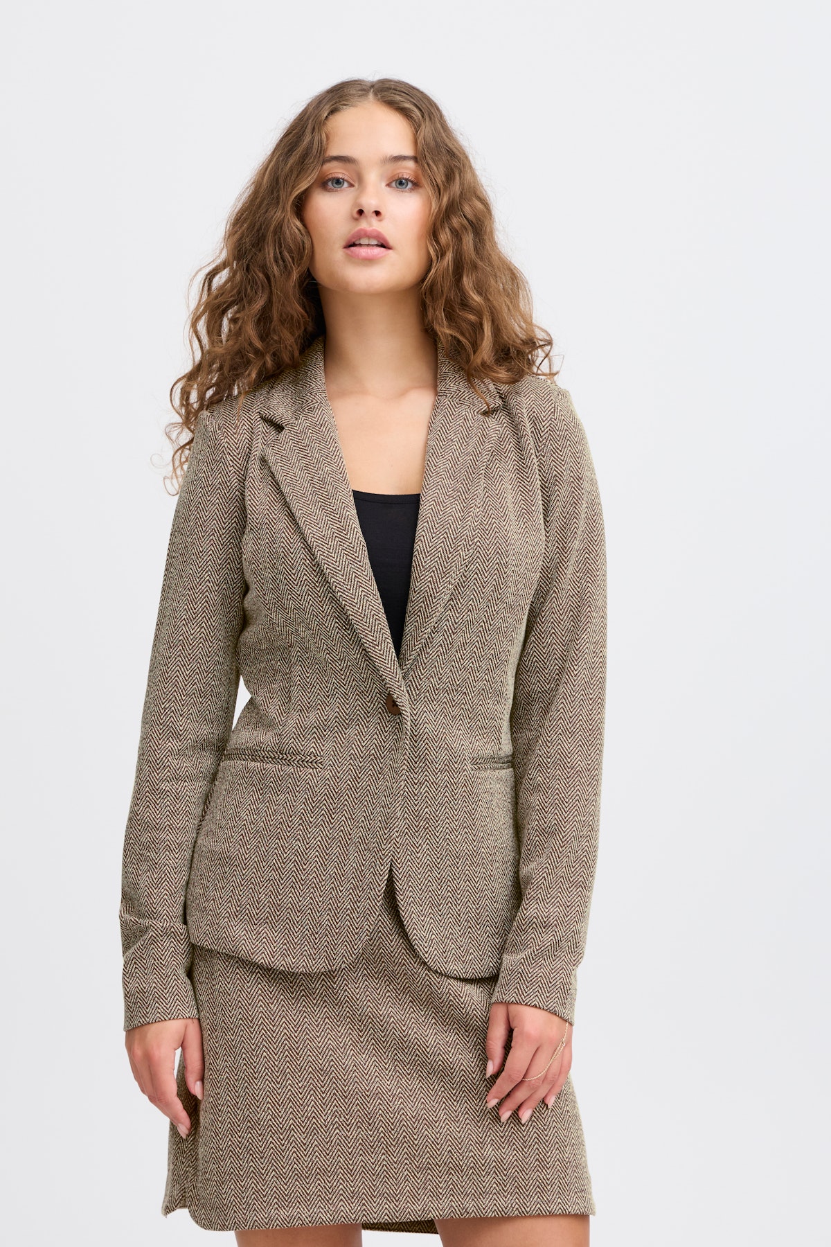 IHKATE JACQUARD Blazer in java/almond milk herringbone colour | ICHI