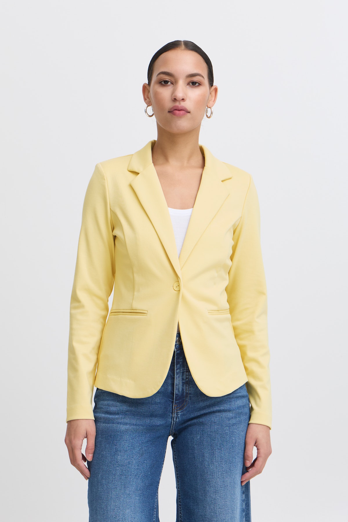 IHKATE Blazer in reed yellow colour | ICHI